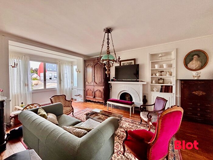 Maison 9 pièces à vendre à Quartiers Nord-Est, Beaulieu