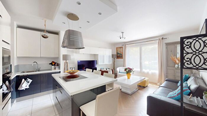 Bois-Colombes, Bruyères - Appartement 3 pièces à vendre