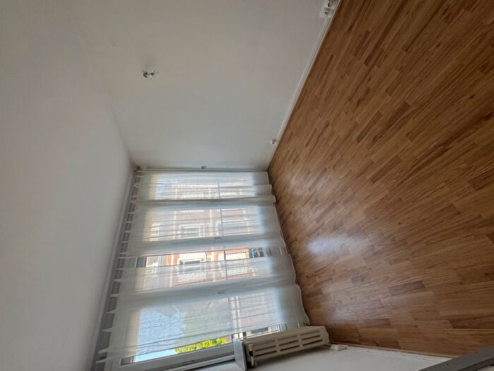 Appartement à vendre - Évreux - 4 pièces - 2 chambres