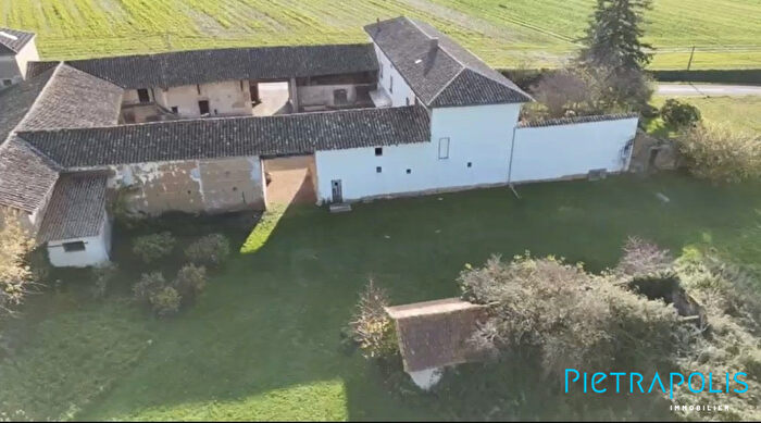 Maison 5 pièces à Francheleins, à vendre