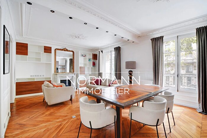 Appartement à vendre - Paris e , Champ de Mars - 4 pièces - 2 chambres