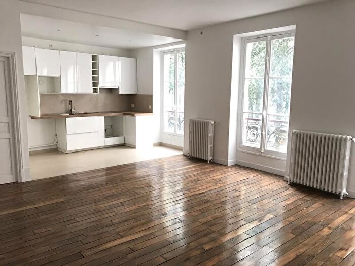 Paris 3ème, Enfants Rouges, Bretagne : Appartement 4 pièces à louer