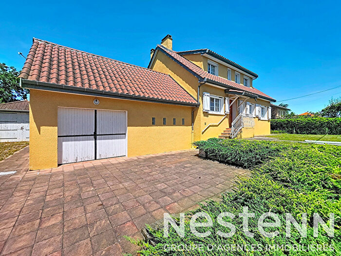 Saint-Bonnet-de-Mure : Maison 6 pièces à vendre