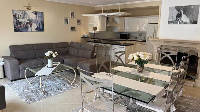 Maison à vendre - Le Plessis-Trévise, Marbeau, Coeuilly - 5 pièces - 5 chambres