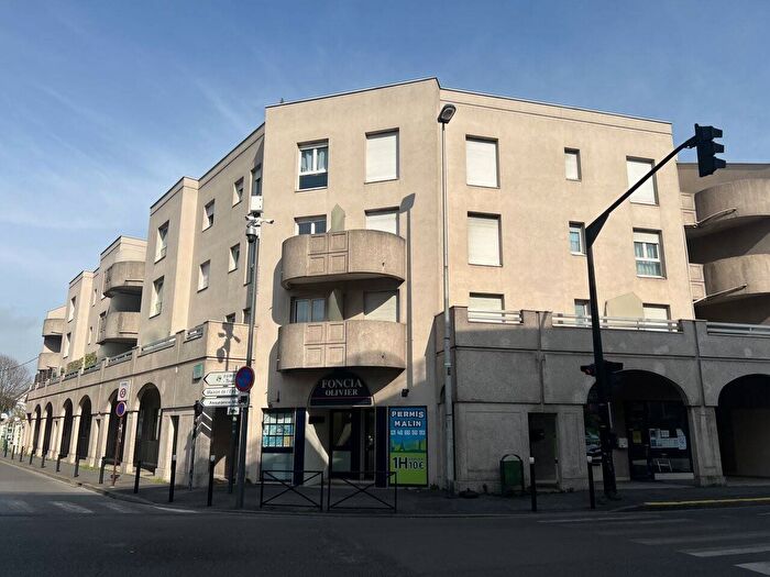 Appartement à louer - Tour Eiffel-Marie-Paul Bert, Aulnay-sous-Bois - 2 pièces - 1 chambre