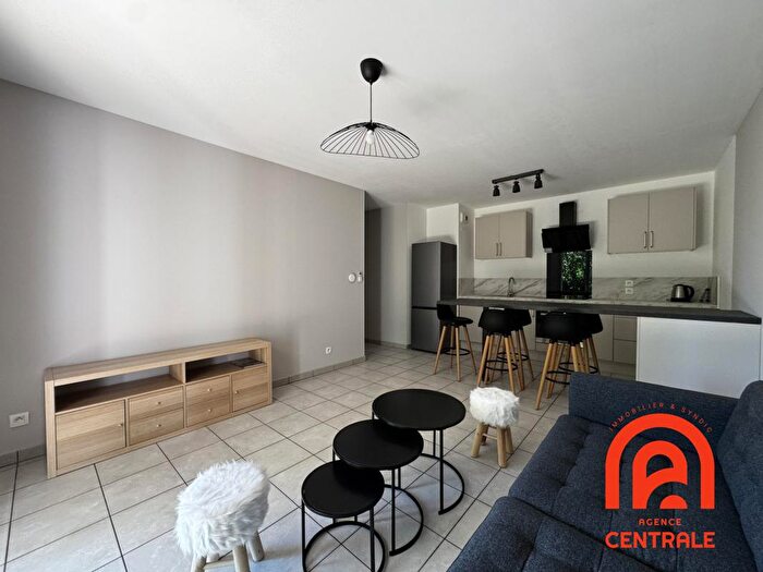 Meyzieu, Nord Ouest - Appartement 3 pièces à louer