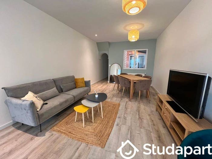 Appartement 1 pièce à louer à Pile, Roubaix
