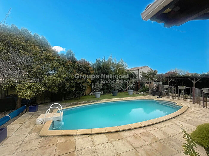 Maison à vendre - Boulbon - 5 pièces - 3 chambres