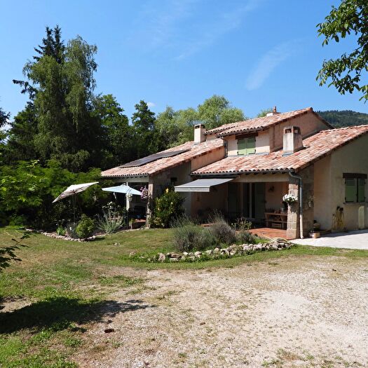 Maison à vendre - Désaignes - 6 pièces - 3 chambres