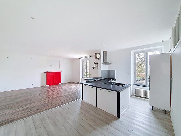 Appartement à vendre - Hennebont, Centre-ville, Kerbihan, La Grange, Kerlano - 4 pièces - 3 chambres