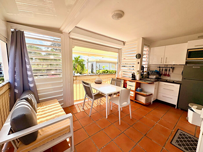 Appartement 2 pièces à vendre - Saint-François