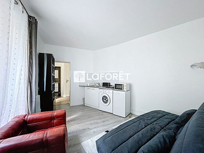 Appartement 1 pièce à louer - Saint-Germain-en-Laye, Centre-ville, Quartiers forestiers