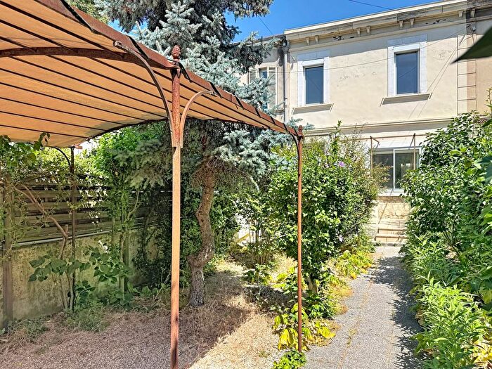 Avignon, Saint-Ruf - Maison 3 pièces à vendre