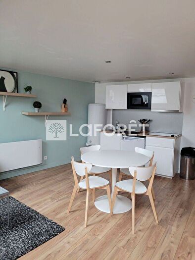 Appartement 2 pièces à Anseele-Centre-Nations Unies-Crouy-Esperence, Roubaix, à louer