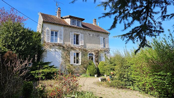 Maison à vendre - La Ferté-sous-Jouarre - 5 pièces - 4 chambres