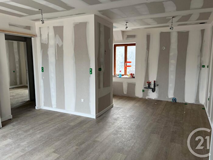 Appartement à louer - Saint-Étienne-en-Coglès - 3 pièces - 2 chambres