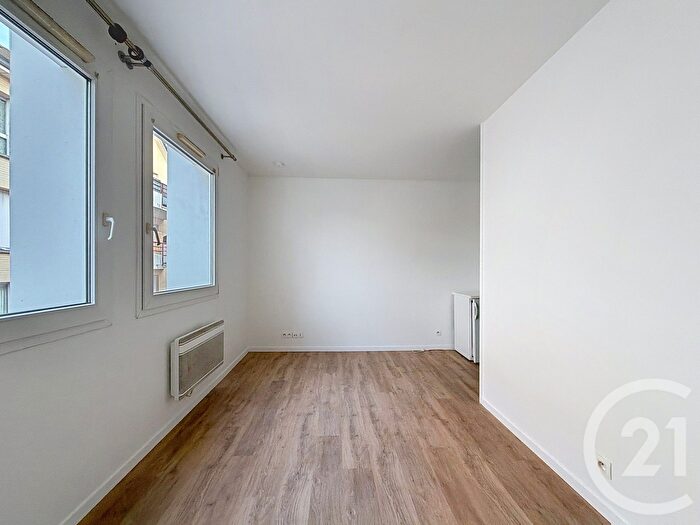 Le Petit-Quevilly, Saint-Julien : Appartement 1 pièce à louer