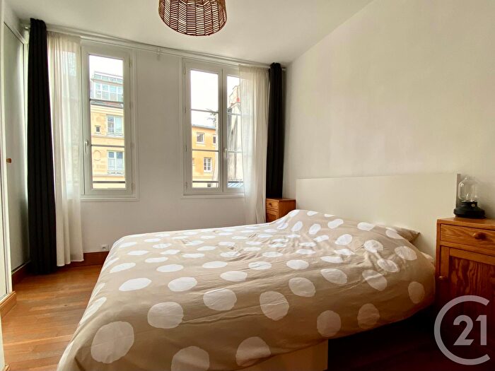 Appartement à vendre - Paris e , Val de Grâce - 2 pièces - 1 chambre