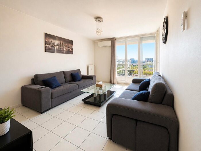Appartement 4 pièces à vendre - Vaulx-en-Velin, Mas Sud