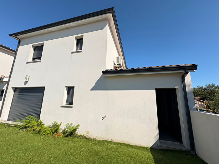 Maison à vendre - Auterive - 4 pièces - 3 chambres