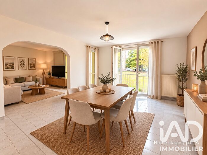 Appartement 4 pièces à Pierrelatte, Rocher, à vendre