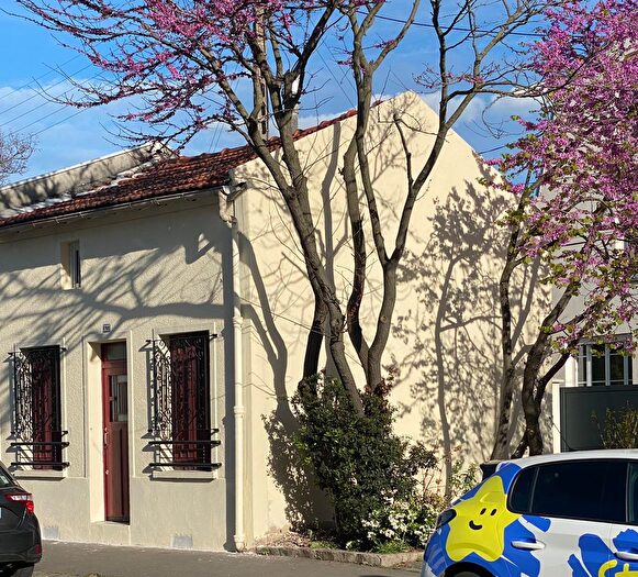 Maison à vendre - Colombes, Henri Martin Estienne dOrves - 3 pièces - 2 chambres