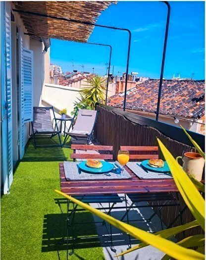 Appartement 2 pièces à louer à Marseille 1er, Belsunce