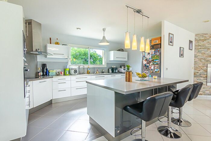 Maison à vendre - Galgon - 5 pièces - 4 chambres