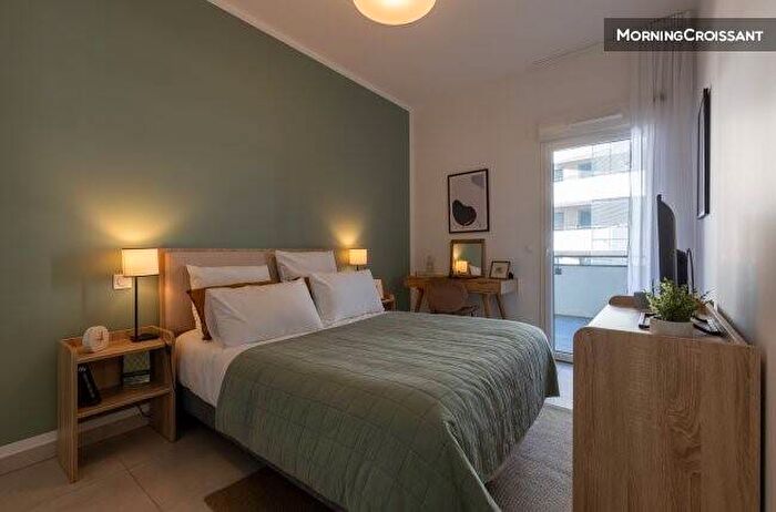 Appartement à louer - Village, Villeneuve-Loubet - 2 pièces - 1 chambre