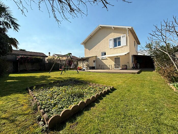 Maison à vendre - Billère, Laffitte - 5 pièces - 4 chambres