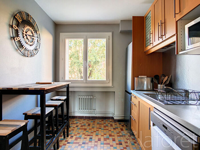 Caluire-et-Cuire, Margnolles, Rhône : Appartement 3 pièces à louer