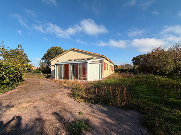Maison à vendre - Les Sables-dOlonne, Gare - 6 pièces - 4 chambres