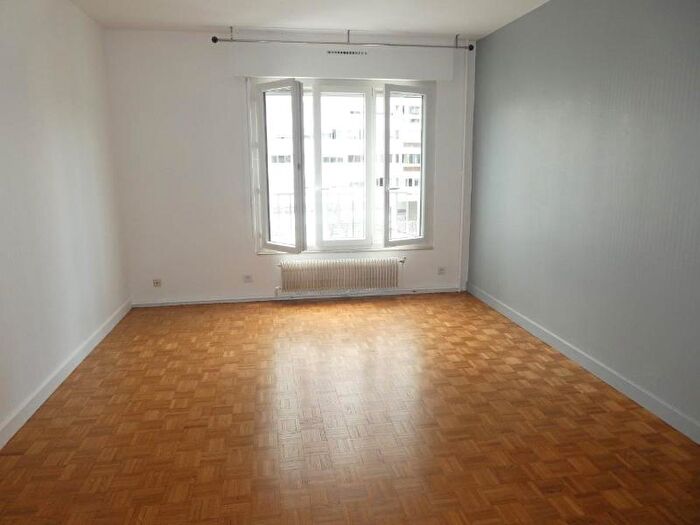 Appartement à louer - Lyon e , Guillotière - 2 pièces - 1 chambre