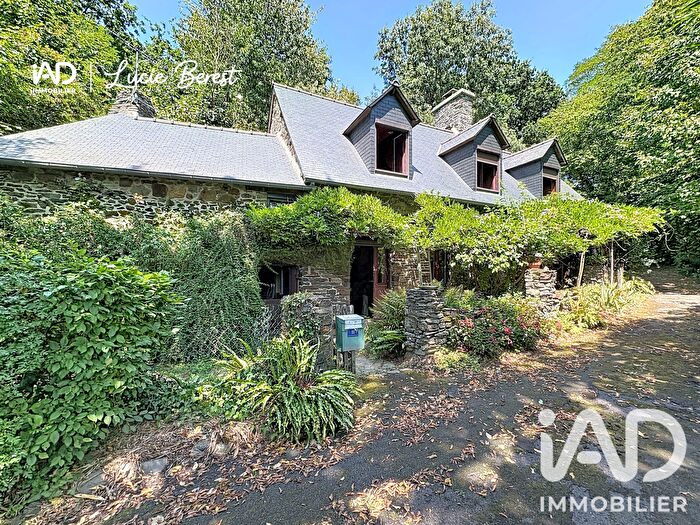 Maison 5 pièces à vendre à Baguer-Pican