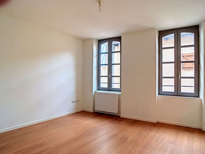 Appartement 4 pièces à louer à Caussade