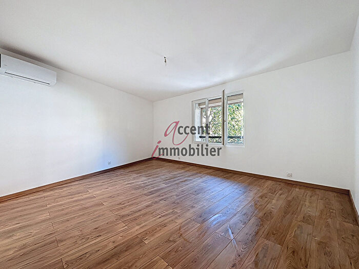 Appartement à vendre - Cavaillon, Centre-ville - 3 pièces - 2 chambres