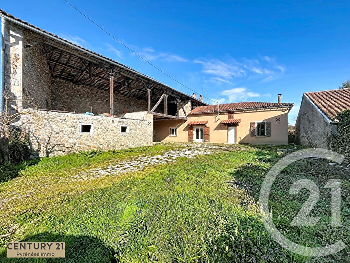 Maison à vendre - Pointis-Inard - 4 pièces - 3 chambres