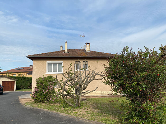 Maison 5 pièces à vendre à Chazay-dAzergues