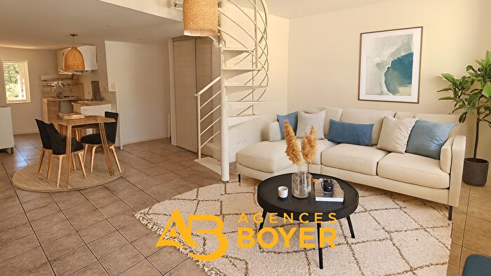Appartement à vendre - Saint-Cyr-sur-Mer, Centre-ville, La Deidière - 4 pièces - 3 chambres