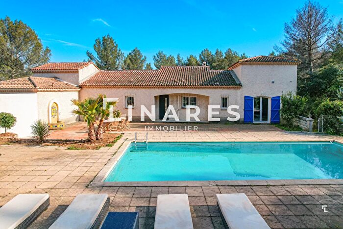 Maison à vendre - Marseille e  - 5 pièces - 4 chambres