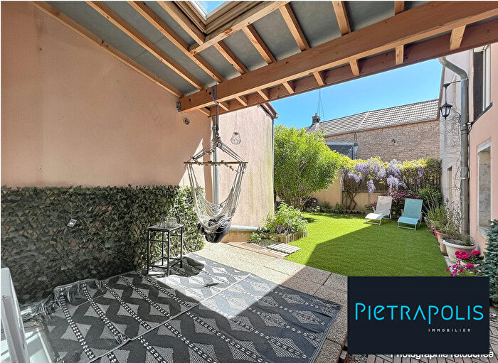 Maison 6 pièces à Velars-sur-Ouche, à vendre