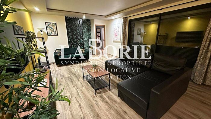 Maison à louer - Nord, Les Angles - 4 pièces - 2 chambres