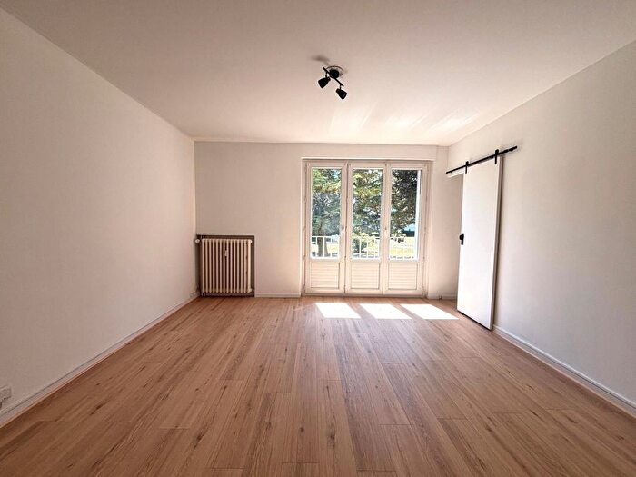 Appartement 3 pièces à louer à Alençon, Courteille