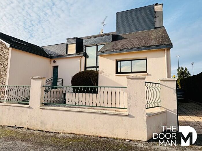 Maison à vendre - Laval - 6 pièces - 3 chambres