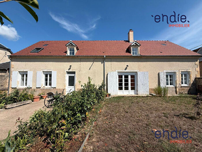 Ourouer-les-Bourdelins - Maison 8 pièces à vendre