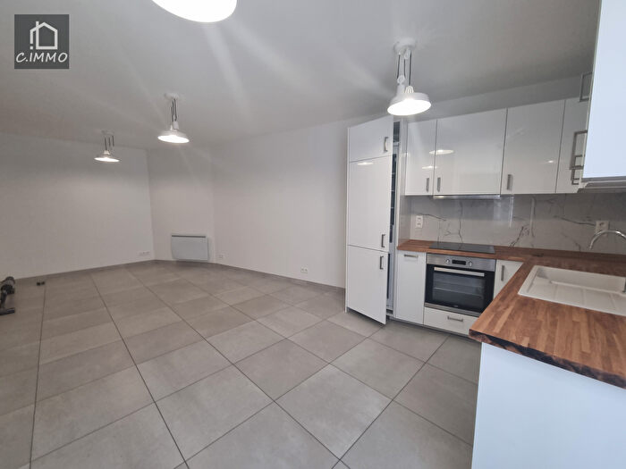 Appartement 3 pièces à Abeilhan, à louer