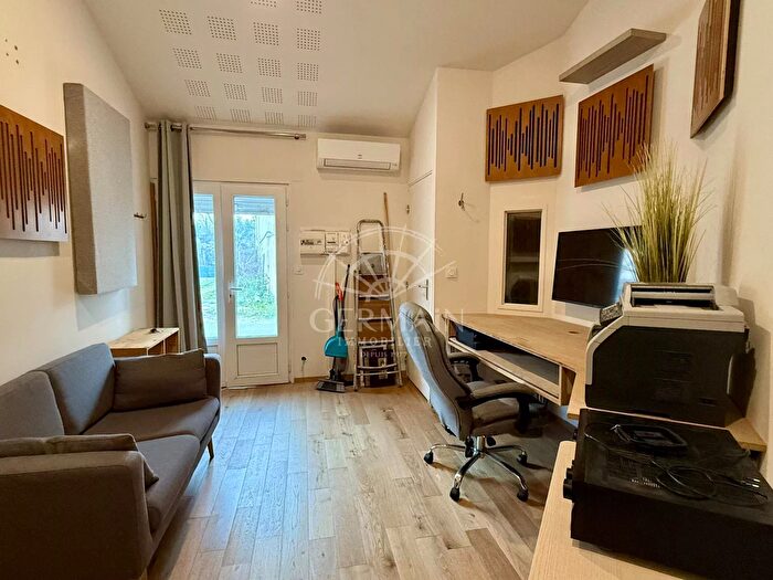 Appartement 1 pièce à vendre - L'Isle-sur-la-Sorgue, Névons