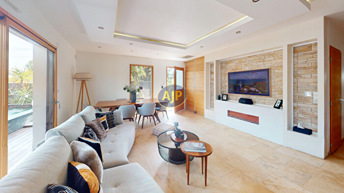 Maison à vendre - Bruges, Tasta Sud, Petit Bruges, Béquigneaux - 4 pièces - 3 chambres