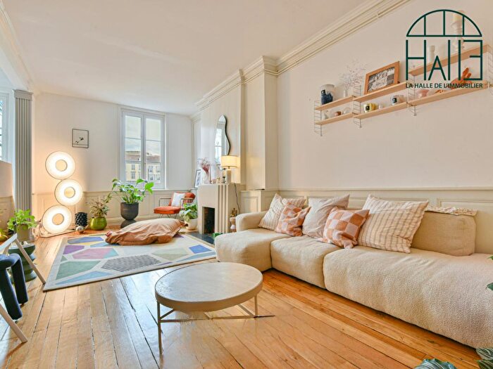 Appartement à vendre - Limoges, Centre-ville, Hôtel de Ville, Emailleurs - 5 pièces - 3 chambres