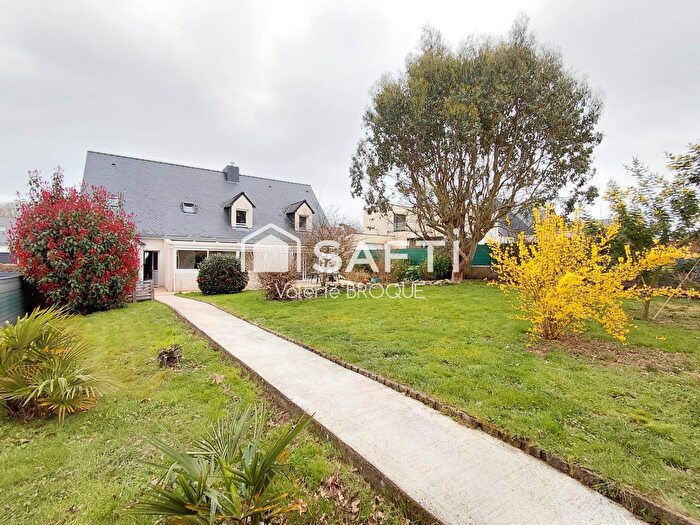 Maison à vendre - Kervignac - 7 pièces - 4 chambres